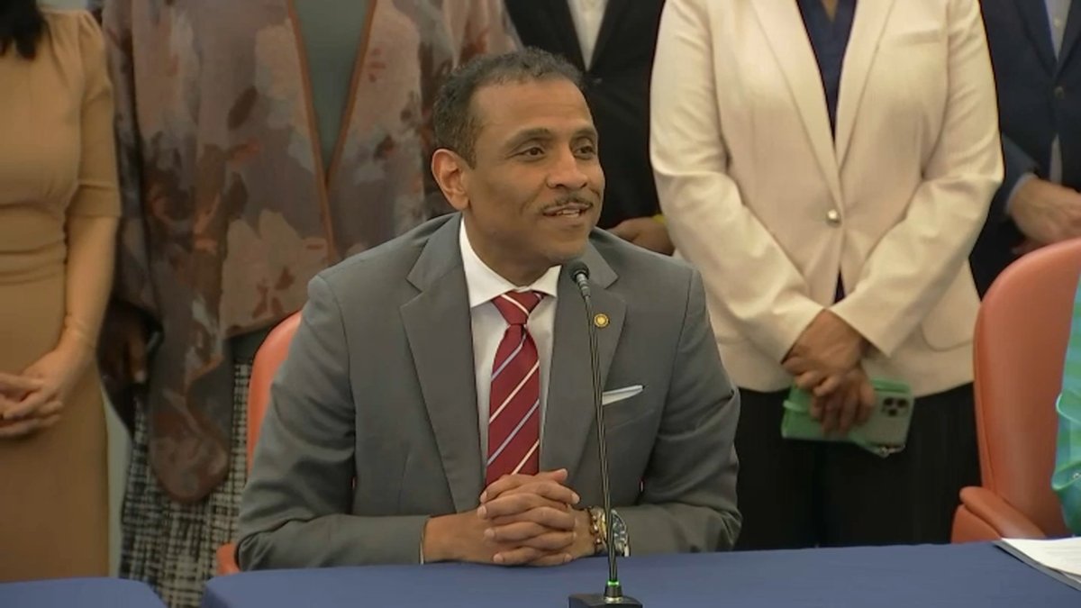 Philadelphia elige a su nuevo superintendente escolar – Telemundo 62