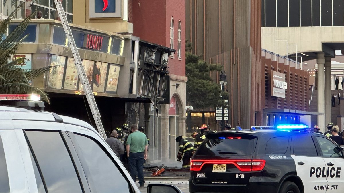 New Jersey: Fuego en el Resorts Casino Hotel en Atlantic City ...