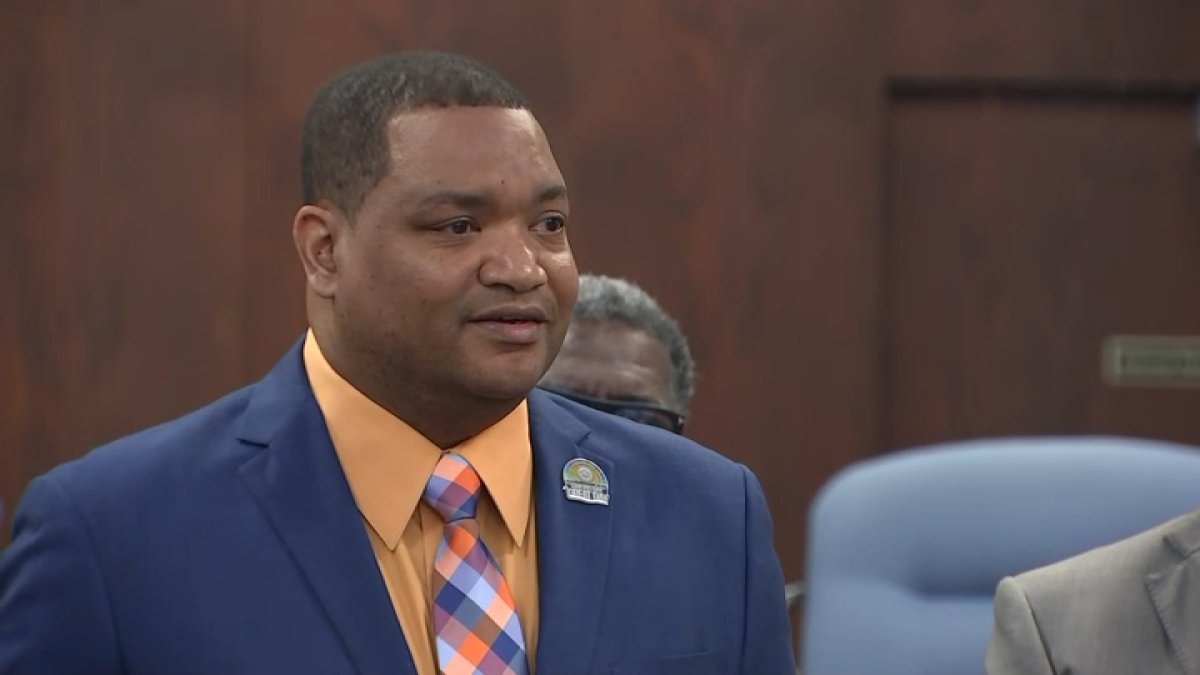 Marty Small lanza su candidatura para reelección como alcalde ...