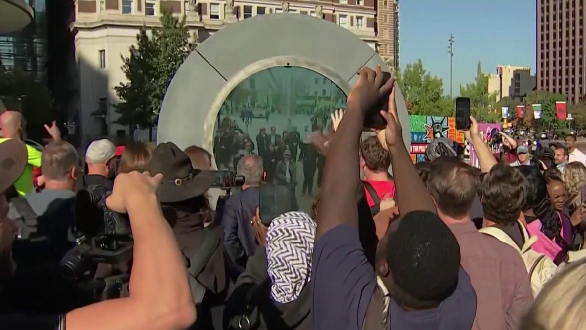 El "Portal" de Filadelfia, que se transmite en vivo, ya está en ...