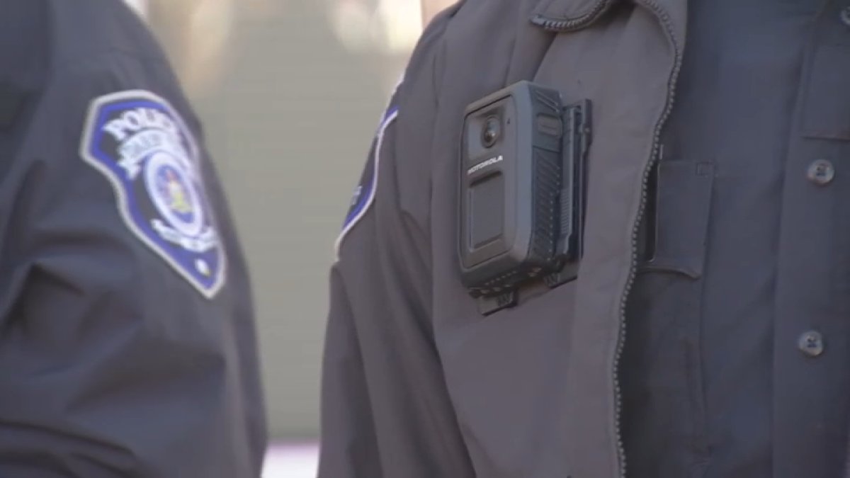 Repudian violento ataque de intimidación racial en plena calle ...