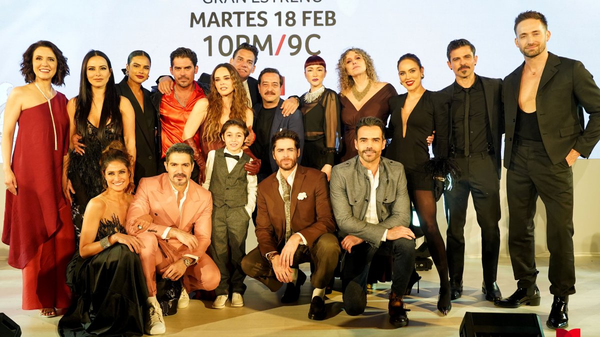 Alfombra roja de la premier de la Super Serie La Jefa – Telemundo 62