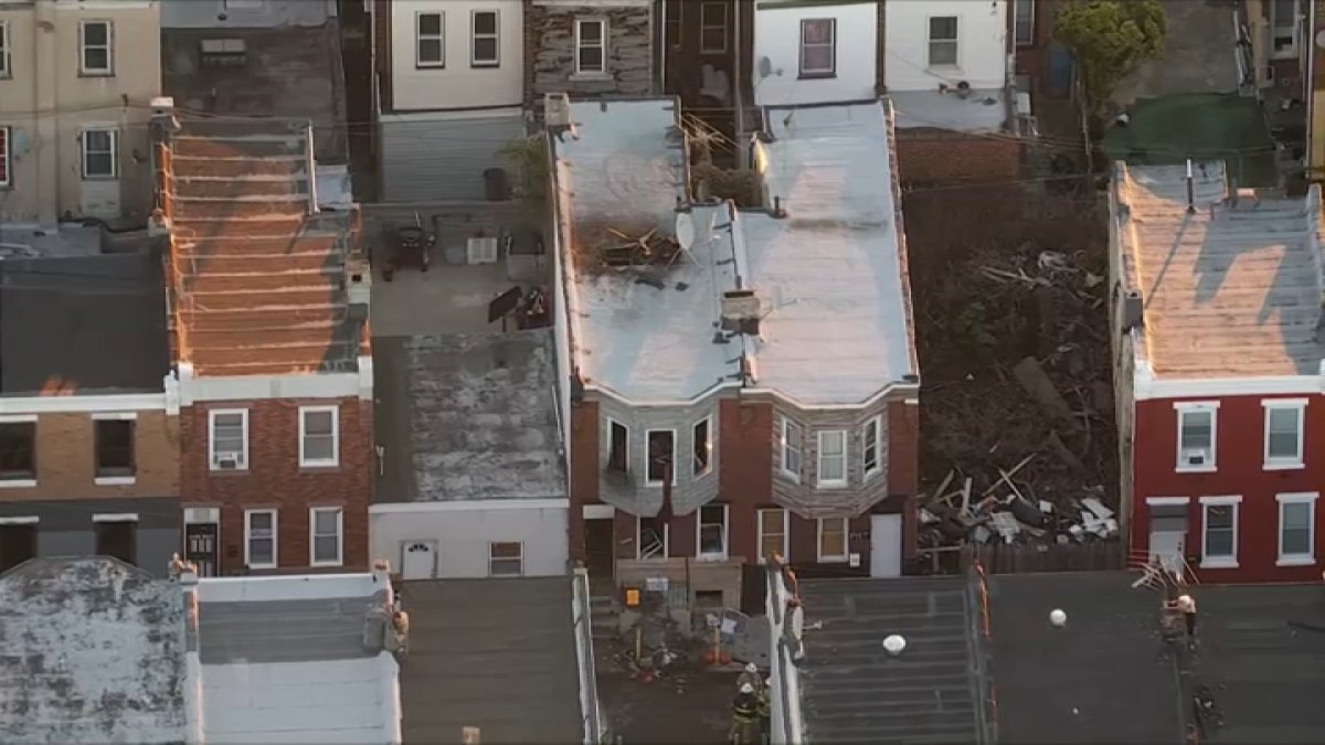 Dos niños y una mujer mueren en incendio residencial Hope Street ...